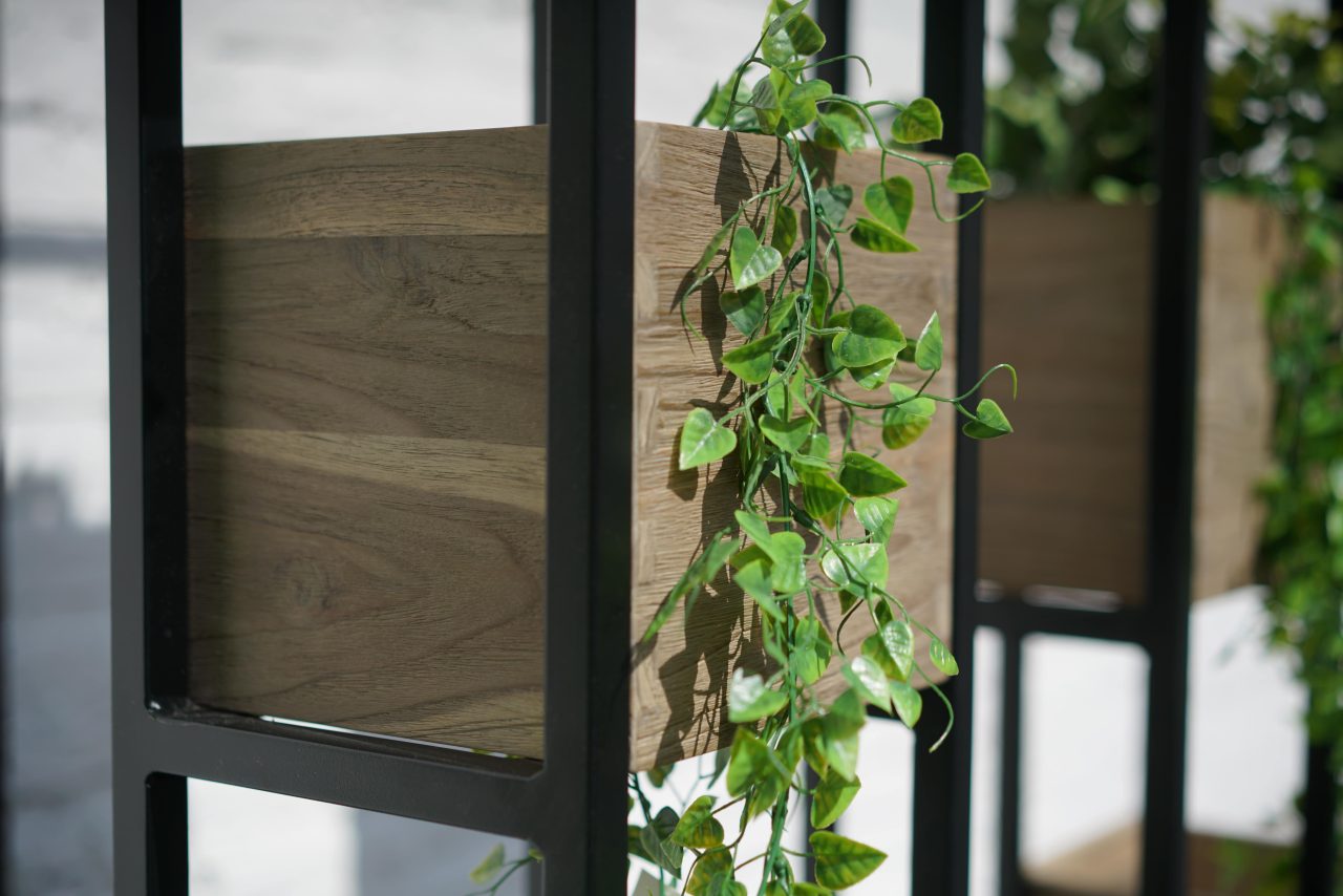AIKO Planter Rack | MAMAGREEN